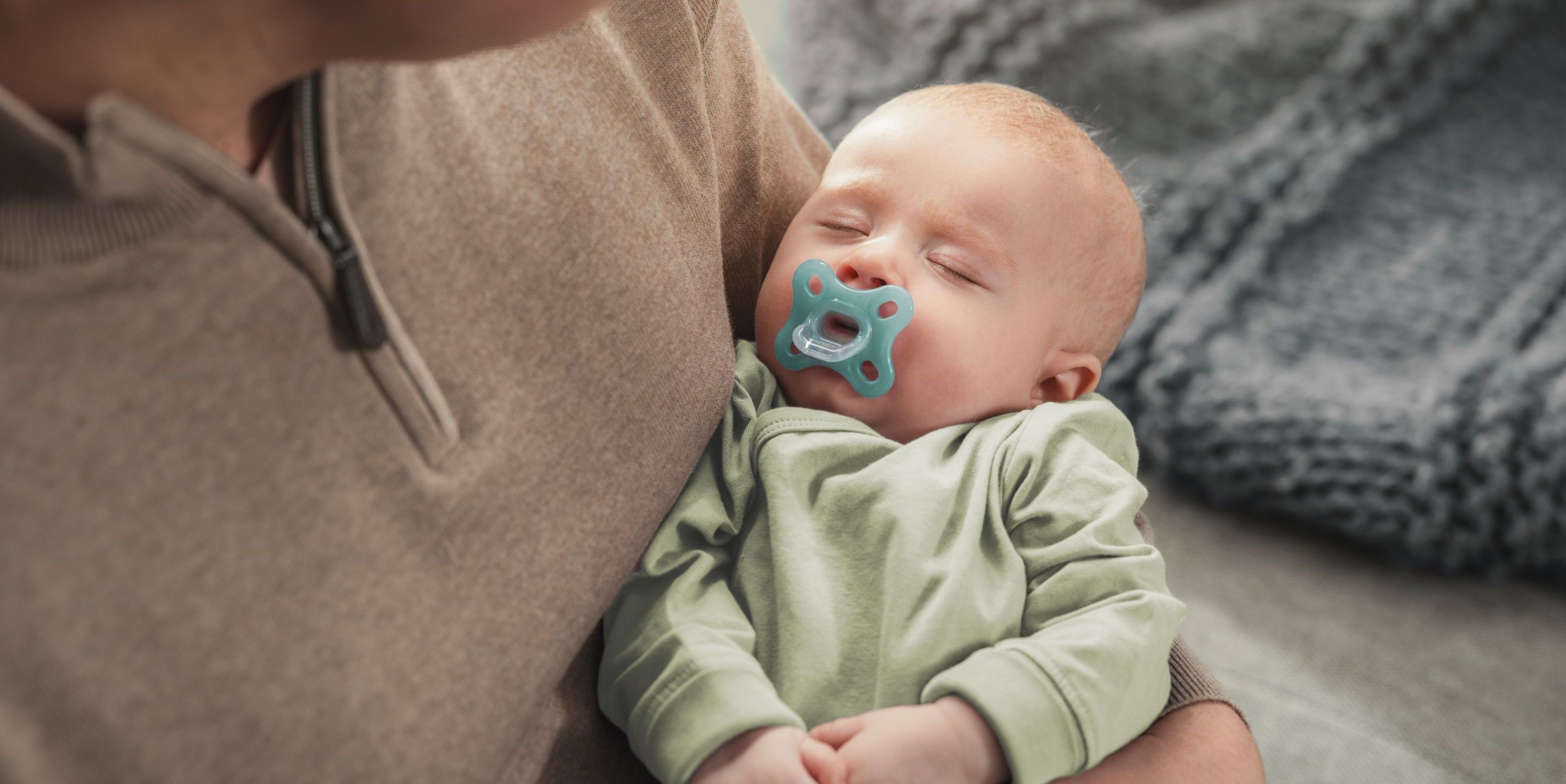 Newborn Sucking Reflex | MAM Baby