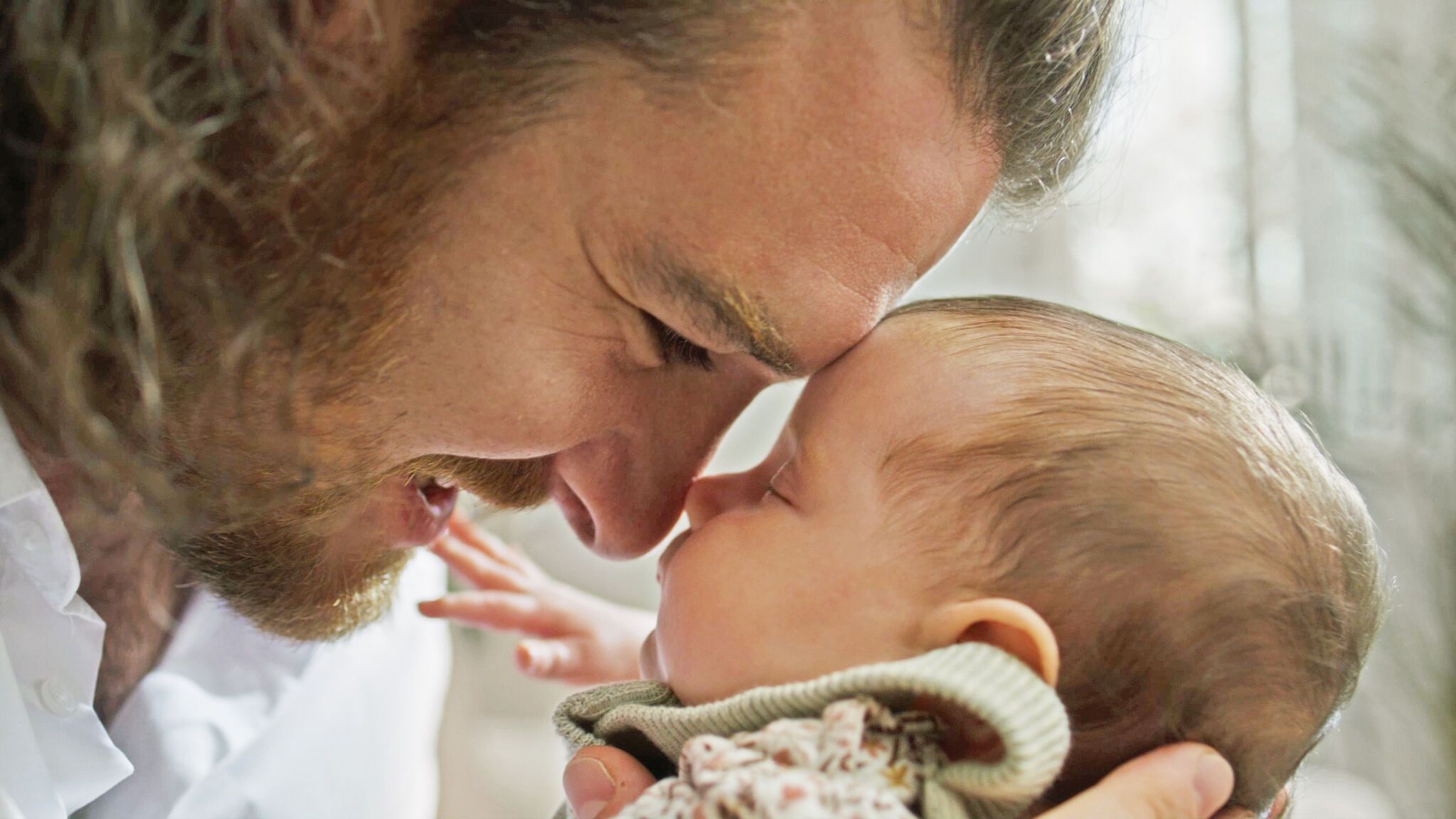 MAM Baby: chupetas, mamadeiras, copos com canudinho e muito mais