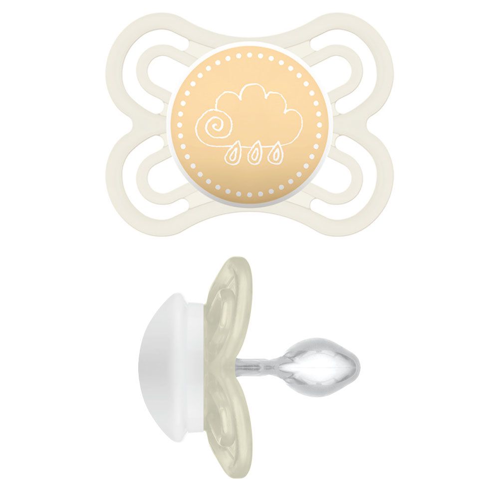 Orthodontic Pacifiers: In Silk Teat or Natural Latex | MAM Baby